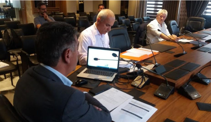 Δια ζώσης και κεκλεισμένων των θυρών η συνεδρίαση Διοικητικού ...
